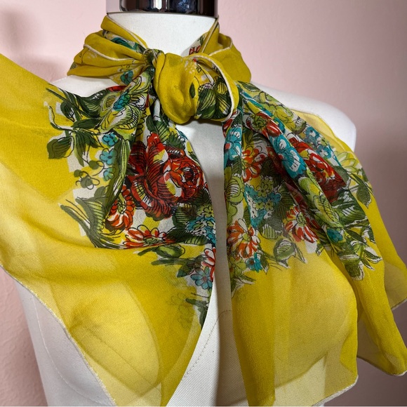 Vintage | Accessories | Vintage 4 50 Retro Cottagecore Red Floral ...